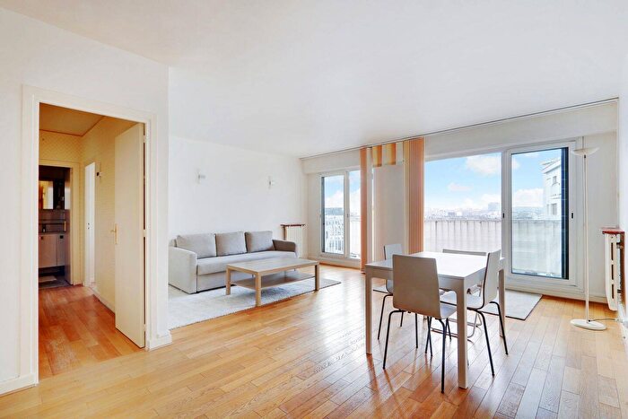 Appartement à louer - Dupleix-Motte Picquet, Paris ème arrondissement - 2 pièces - 1 chambre