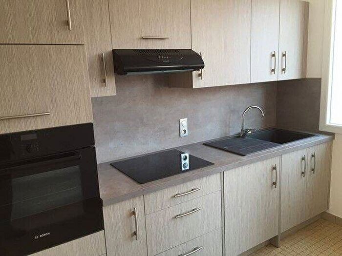 Appartement à louer - Centre, Chamalières - 3 pièces - 2 chambres