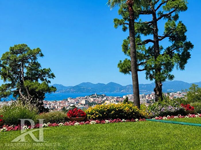 Cannes, Californie Pezou - Appartement 3 pièces à vendre