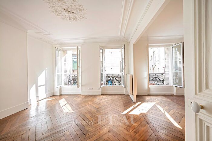 Appartement à vendre - Paris e , Lorette, Martyrs - 3 pièces - 2 chambres