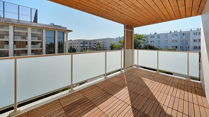 Appartement à louer - Rueil-Malmaison, Coteaux - 4 pièces - 3 chambres