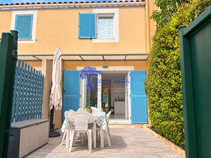 La Londe-les-Maures, Baie des Isles : Appartement 4 pièces à vendre