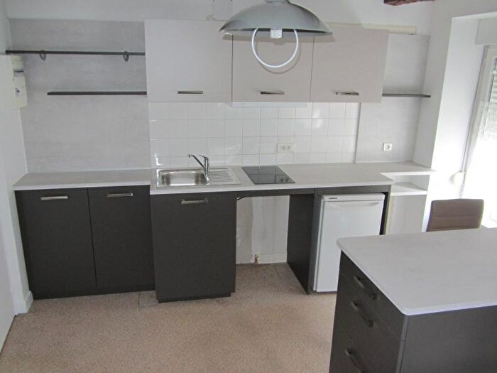 Appartement à louer - Ussel - 2 pièces - 1 chambre