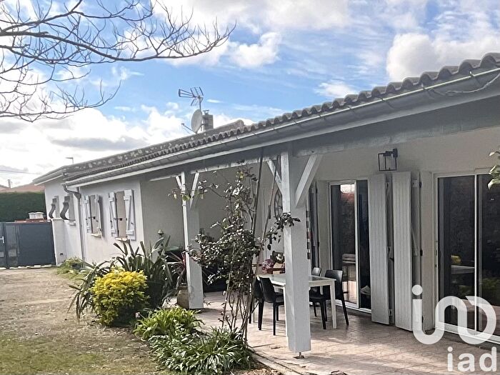 Maisons à vendre et appartements à louer - 1