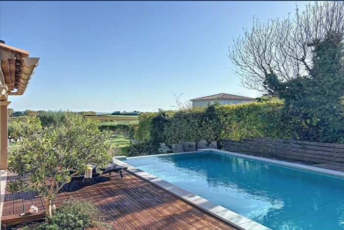 Maison à vendre - Uzès - 5 pièces - 4 chambres