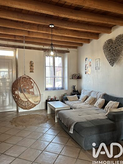 Maison à vendre - Lunery - 4 pièces - 3 chambres