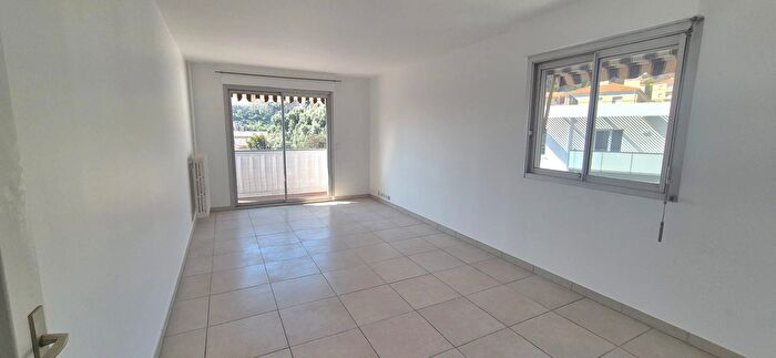 Appartement à louer - Nice, Pasteur - 3 pièces - 2 chambres