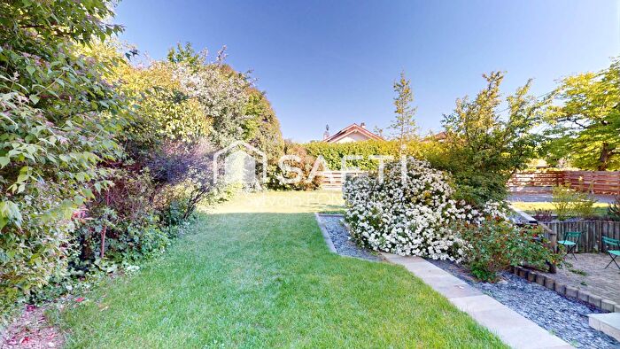 Maison 9 pièces à vendre - Chens-sur-Léman