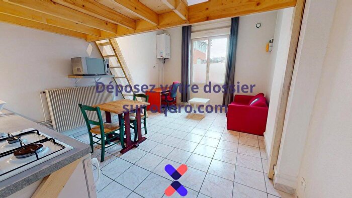 Appartement à louer - Badouillère-Saint Roch-Valbenoîte, Saint-Étienne - 1 pièce