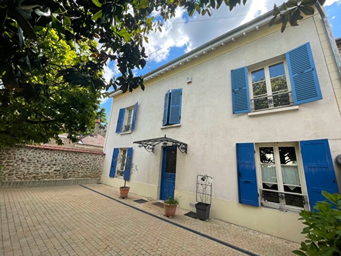 Maison à vendre - Draveil, Centre-ville - 8 pièces - 5 chambres