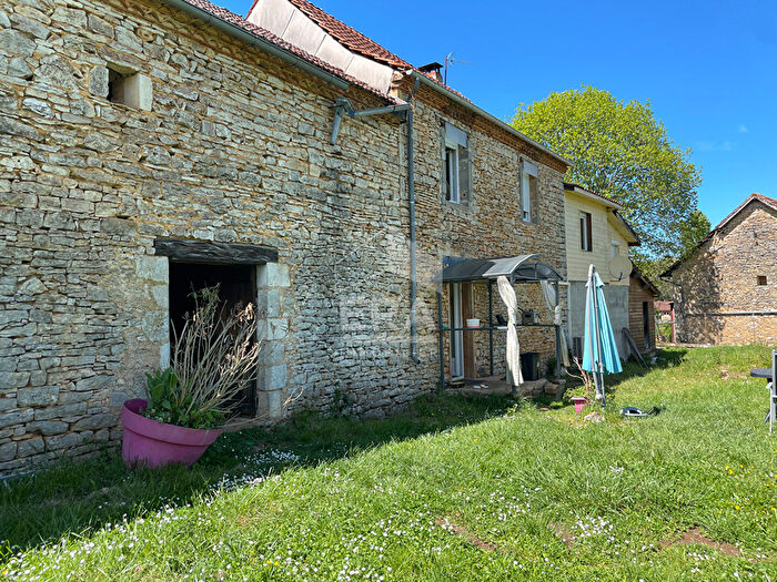 Coulaures - Maison 5 pièces à vendre