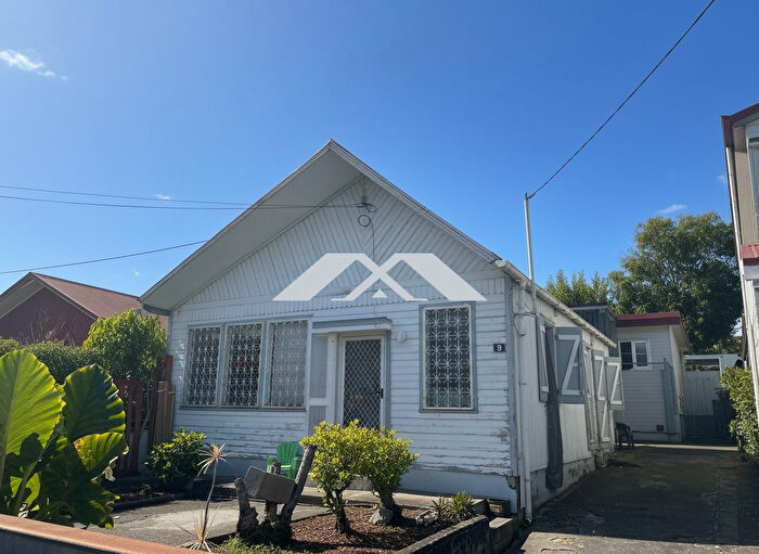 Maison 4 pièces à Saint-Louis, La Rivière, Ouaki, à vendre