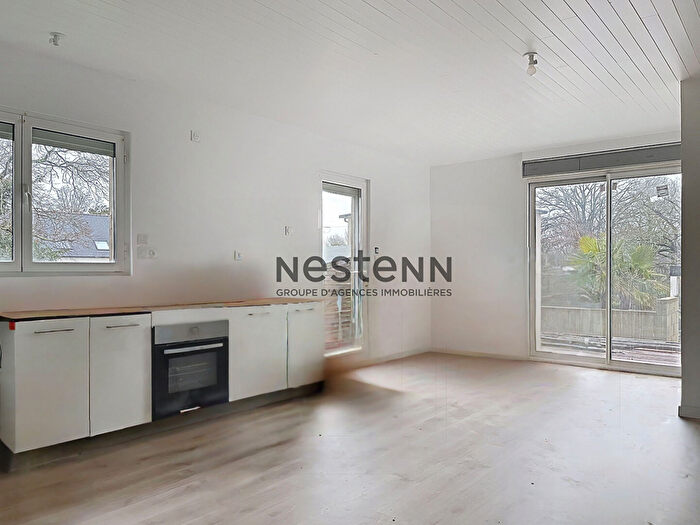 Maison à louer - Marzan - 6 pièces - 4 chambres