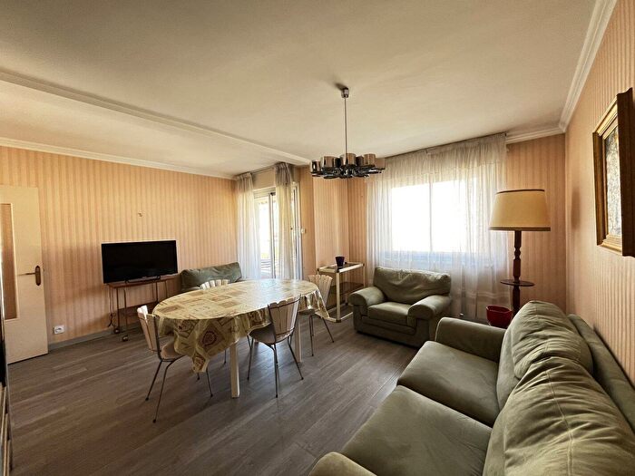 Tarascon-sur-Ariège : Appartement 3 pièces à louer