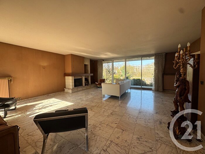 Maison à vendre - Saint-Maur-des-Fossés, Vieux-Saint-Maur - 9 pièces - 5 chambres