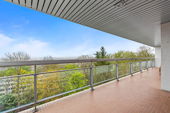 Saint-Germain-en-Laye, Bergette, Debussy : Appartement 5 pièces à vendre