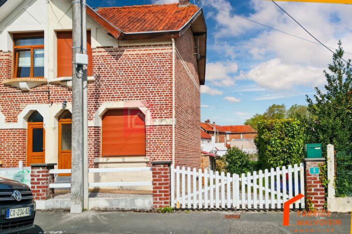 Maison à vendre - Hesdin - 5 pièces - 2 chambres