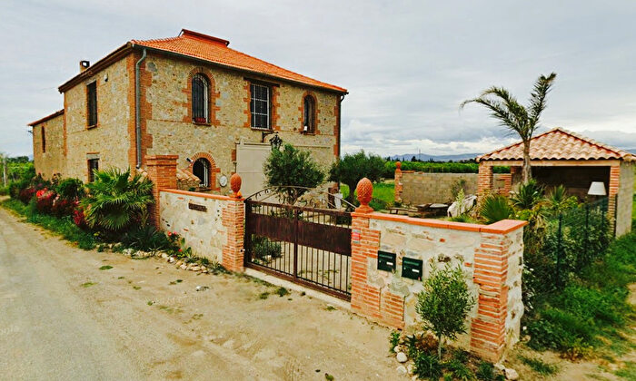 Maison à vendre - Saint-Hippolyte - 7 pièces - 3 chambres