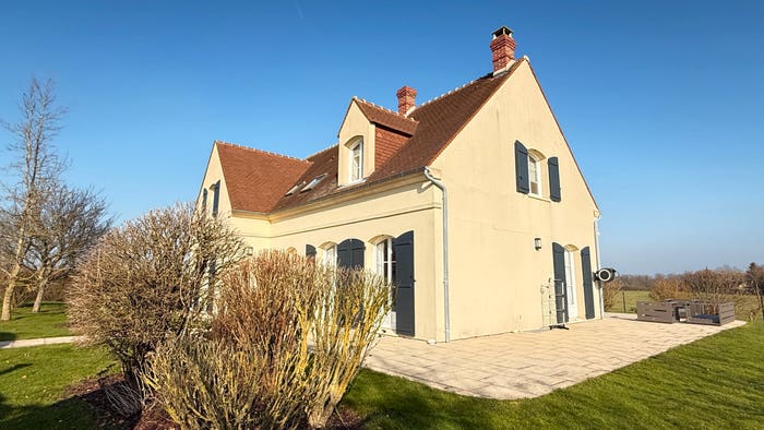 Maison 6 pièces à postalCode, à vendre