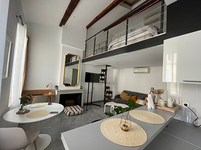 Marseille 4ème, Cinq Avenues : Appartement 2 pièces à louer