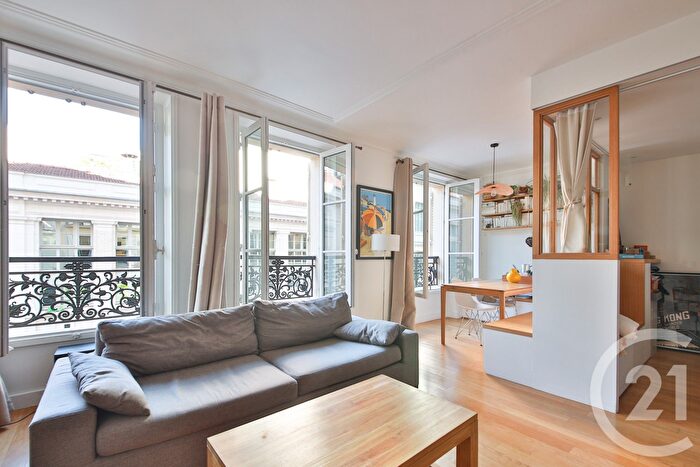 Paris 9ème, Trudaine, Rochechouart - Appartement 4 pièces à vendre