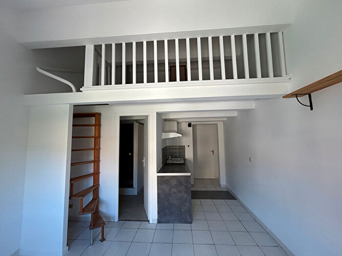 Appartement à louer - Sausset-les-Pins - 1 pièce