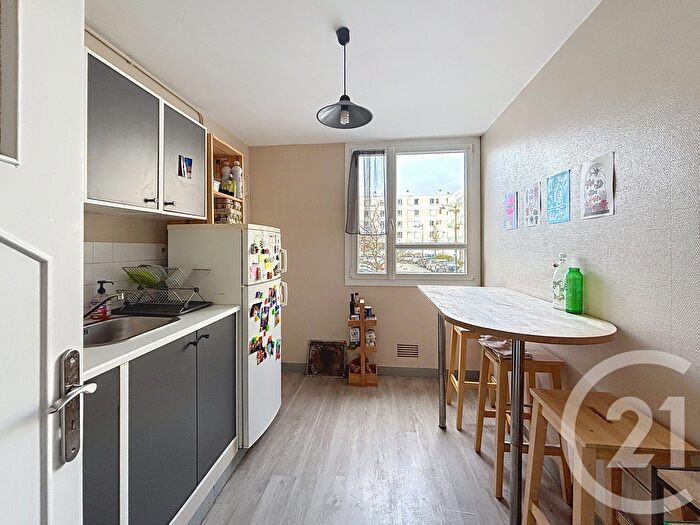 Quartiers Nord-Ouest, Villejean : Appartement 3 pièces à vendre