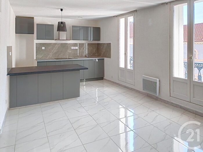 Appartement à louer - Béziers, Centre-ville, Palais des Congrès, Garibaldi, Gambetta - 3 pièces - 2 chambres