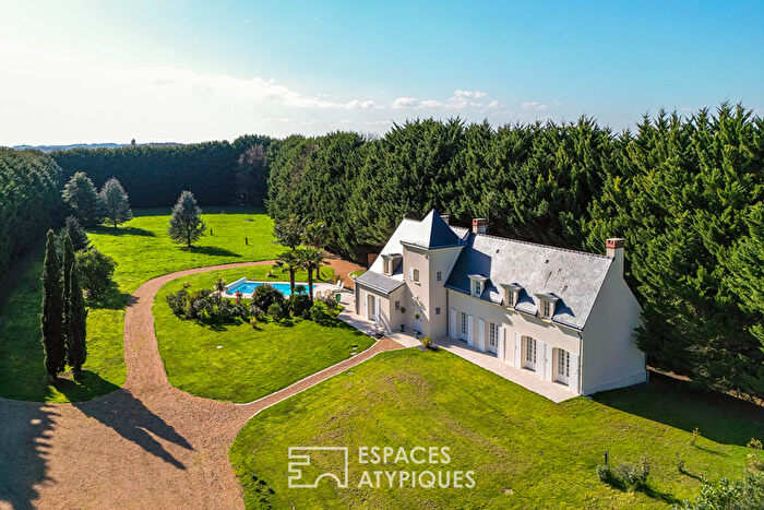 Maison à vendre - Saint-Mathurin-sur-Loire - 8 pièces - 5 chambres