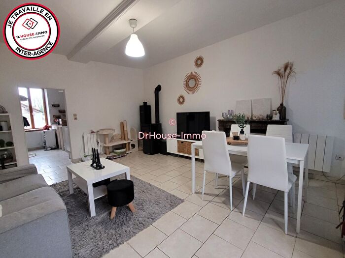 Maison à vendre - Montcorbon - 3 pièces - 2 chambres