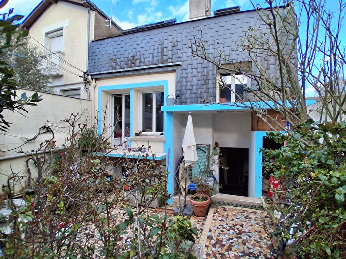 Maison à vendre - Tours, Febvotte - 5 pièces - 4 chambres