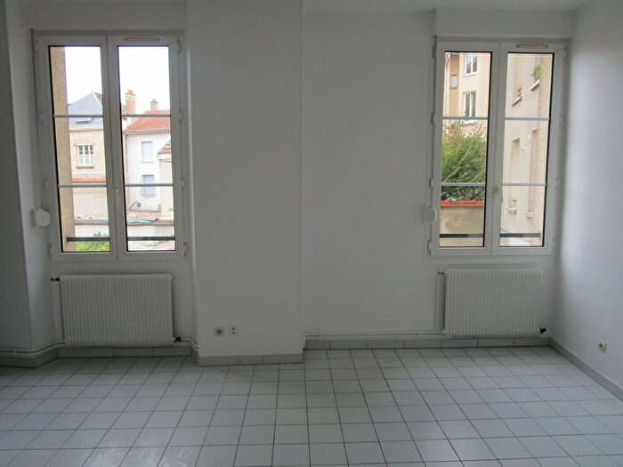 Appartement à louer - Reims, Barbâtre - 1 pièce