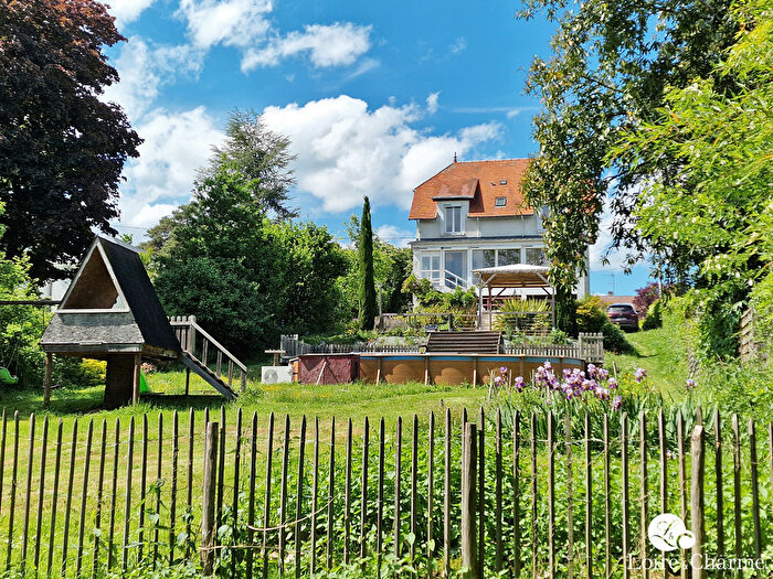 Maison à vendre - Seur - 8 pièces - 4 chambres