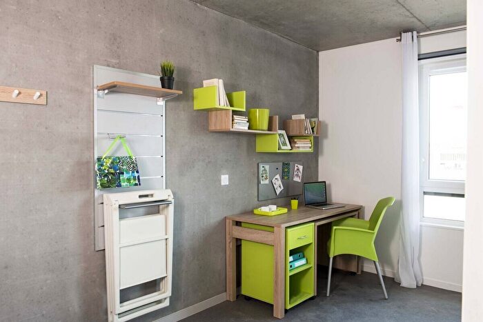 Appartement à louer - Confluence, Lyon ème arrondissement - 1 pièce