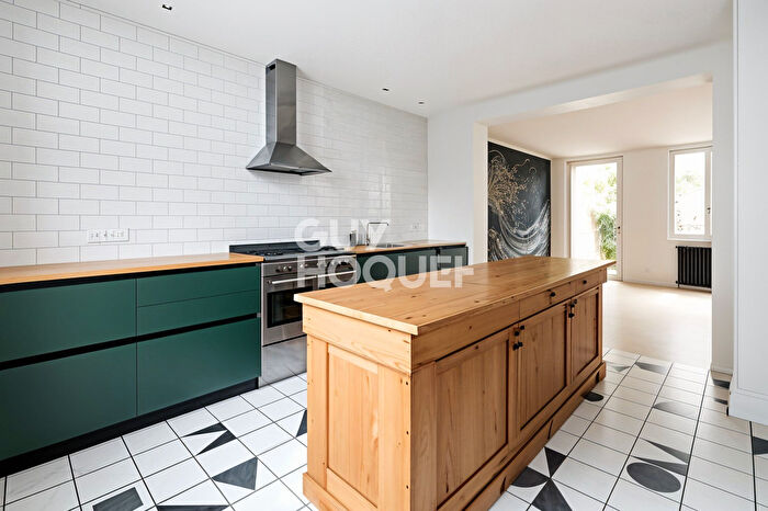 Maison à vendre - Mulhouse, Europe, Bassin Nordfeld - 7 pièces - 5 chambres