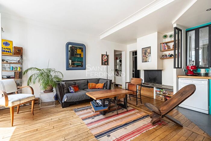 Appartement 6 pièces à Paris 17ème, La Fourche, Guy Moquet, à vendre