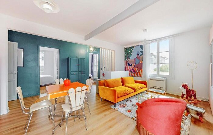 Maison 6 pièces à Royan, Saint-Pierre, à vendre
