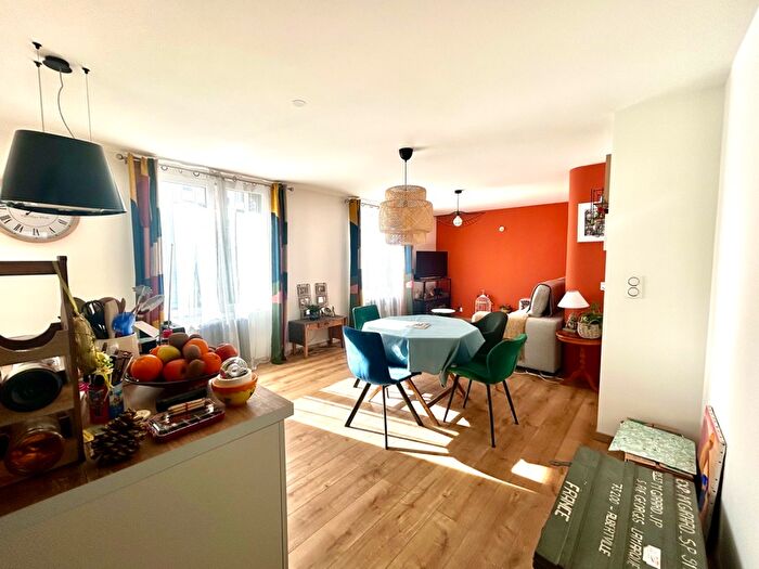 Appartement à vendre - Albertville, Centre-ville - 3 pièces - 2 chambres