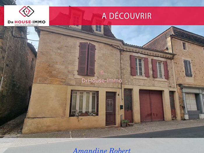 Maison à vendre - Beaumont-du-Périgord - 9 pièces - 4 chambres