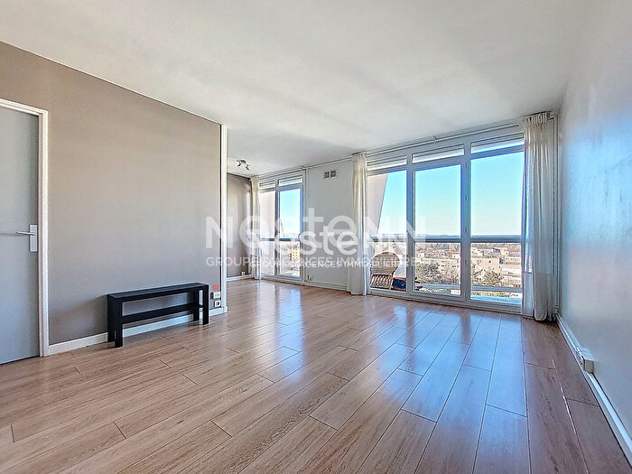 Appartement à louer - Plaisir, Ebisoires - 2 pièces - 1 chambre