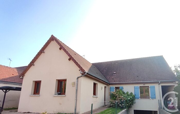 Maison à vendre - Saint-Just - 8 pièces - 5 chambres