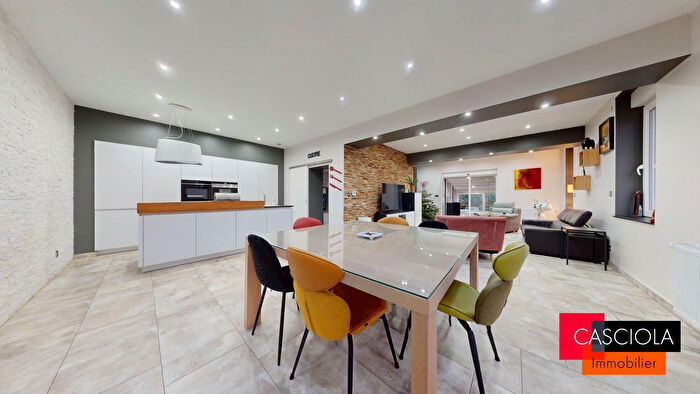 Maison à vendre - Florange - 7 pièces - 4 chambres