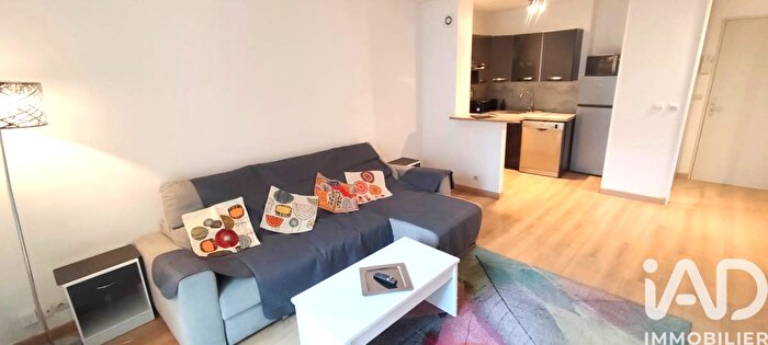 Appartement à vendre - Pontault-Combault, Centre commercial - 3 pièces