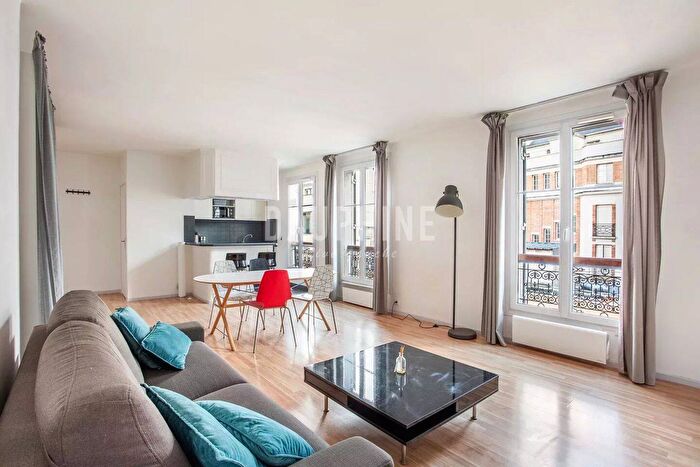 Appartement à louer - Saint Placide, Paris ème arrondissement - 2 pièces - 1 chambre