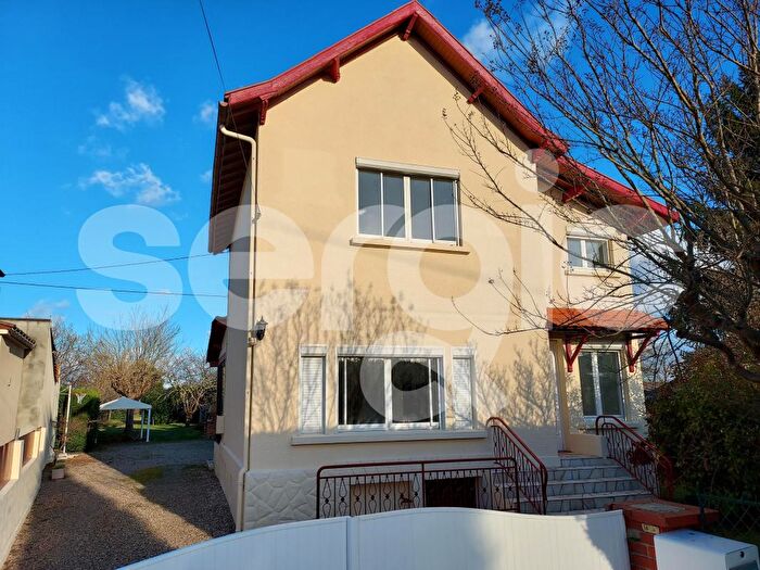 Maison à louer - Bergerac, La Madeleine, Naillac, Cavaille, Aéroport - 3 pièces - 2 chambres