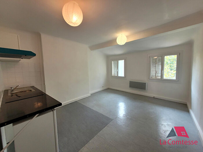 Aix-en-Provence, Centre-ville : Appartement 2 pièces à louer