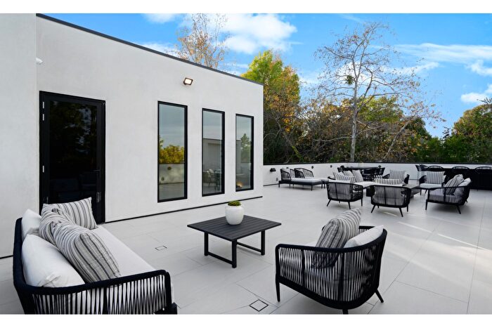 Appartement à vendre - Saint-Alban-Leysse - 5 pièces - 4 chambres