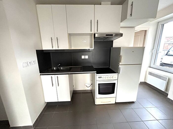 Appartement à louer - Bourges - 2 pièces - 1 chambre