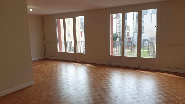Rodez, Centre historique, Vieux-Rodez : Appartement 3 pièces à louer