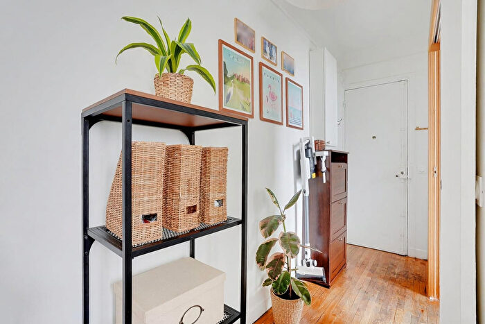 Appartement à vendre - Colombes, Europe - 1 pièce